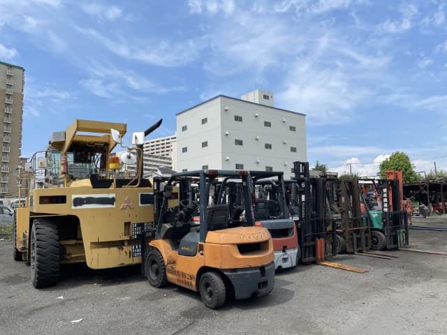 SANICHI CORPORATION | Japan Used Gasoline Diesel battery Forklifts ...